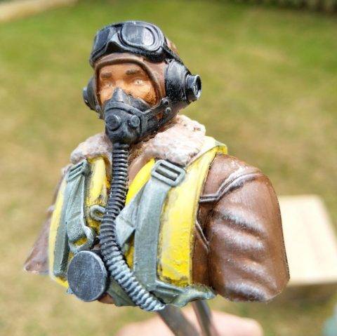 Scale Model Pilots - 3DCLEVER - 3D printed jet fighter pilots, biplane ...
